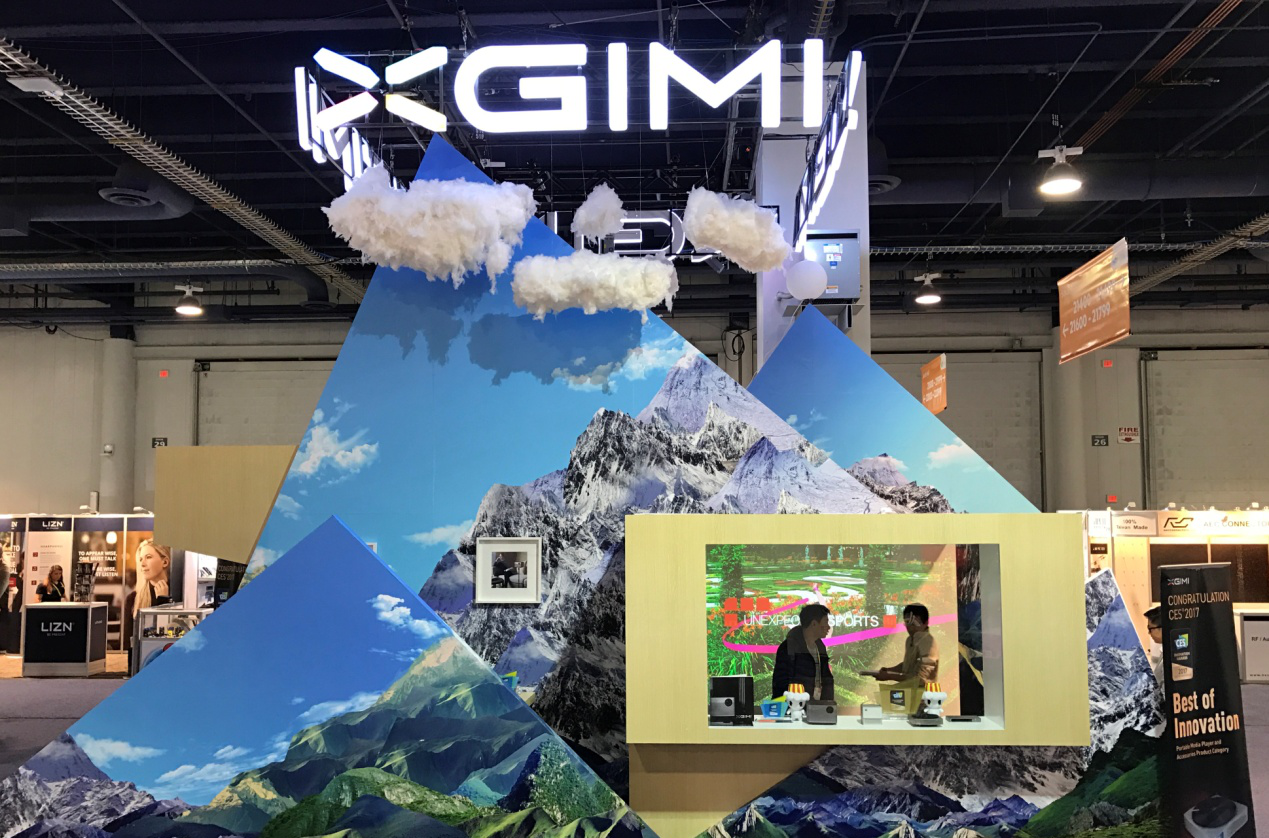 极米携全球首台120英寸双色4K家用激光电视惊艳亮相CES_ZNDS资讯