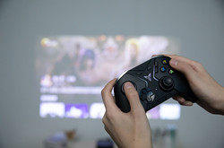 当贝U1玩游戏怎么操作？三种方法教你畅玩大屏游戏_ZNDS资讯