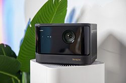 什么是投影仪色彩亮度？CLO色彩亮度重要吗？_ZNDS资讯